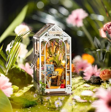 DIY Book Nook 3D - Garden House (ROLIFE) – Funso shop